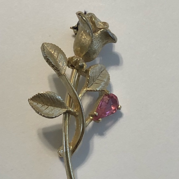 Avon | Jewelry | Vintage Avon Gold Rose Pin | Poshmark